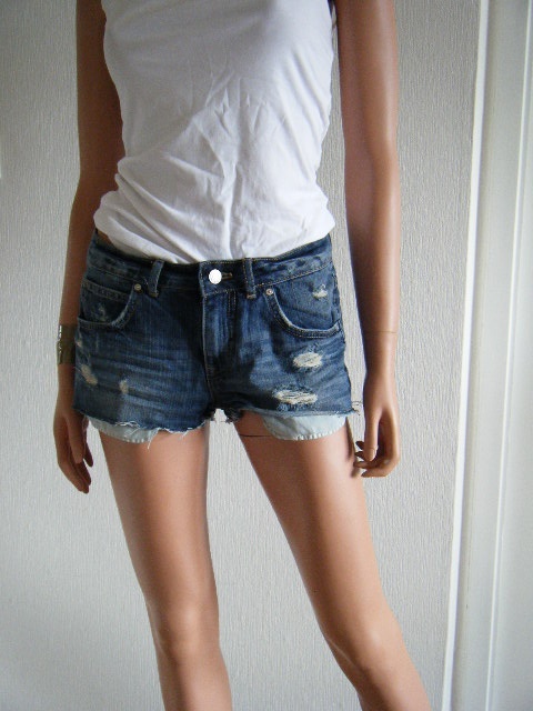 Dongerishorts str 36 - Epla