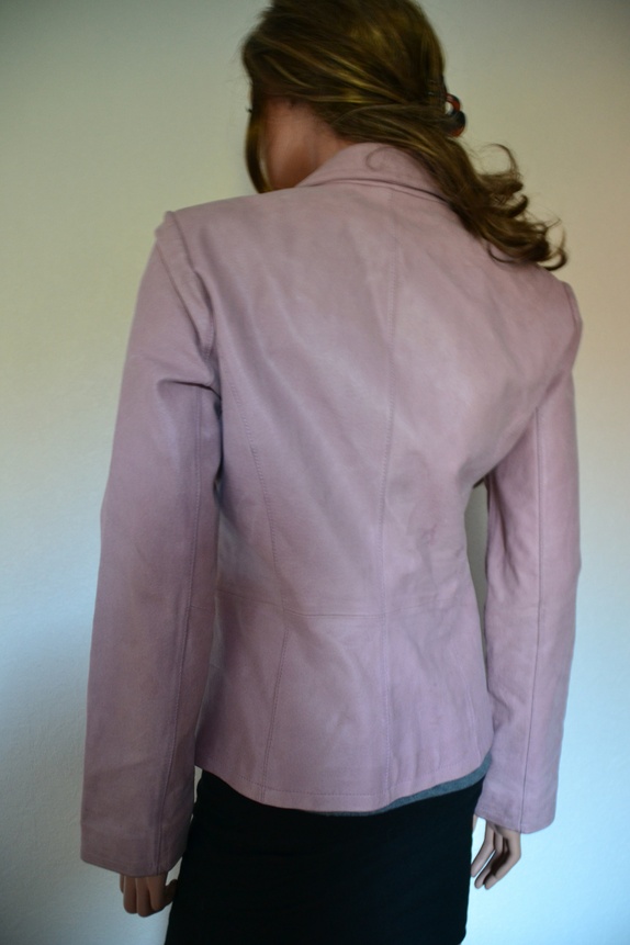 SALG! Skinnjakke i str S - Epla