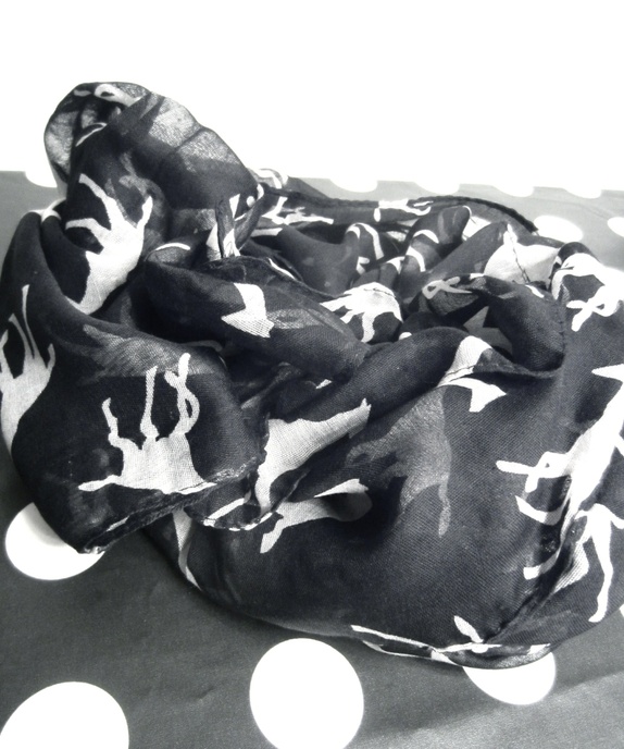 Nytt skjerf med sjiraff motiv - Epla