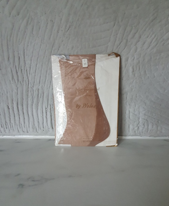Vintage Wolsey nylonstrømper i orginalforpakning. - Epla