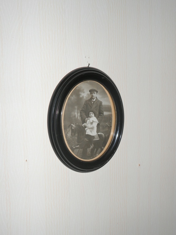 TILBUD! Flott, Antikt bilde i ramme. - Epla