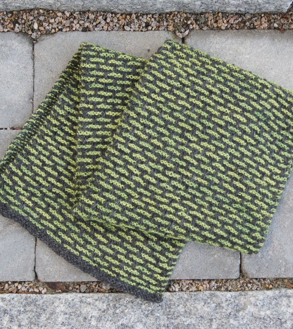 Strikket skjerf - Epla