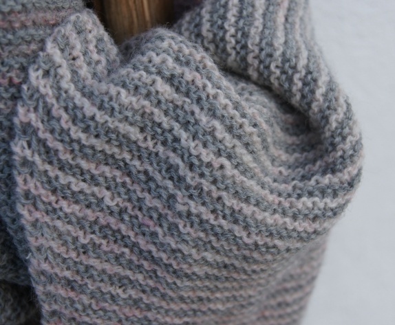 Strikket skjerf - Epla