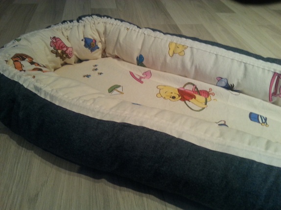 Babynest med Ole Brumm - Epla