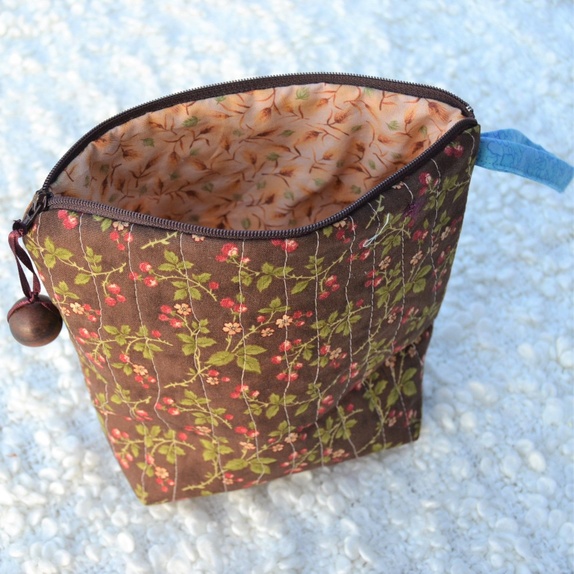 Toalettmappe med katt - Epla