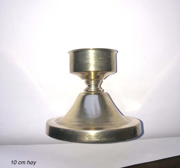 Lysestake i messing. - Epla