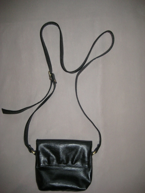 Liten svart veske - Epla