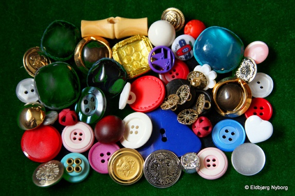 50 knapper assortert 1 - Epla