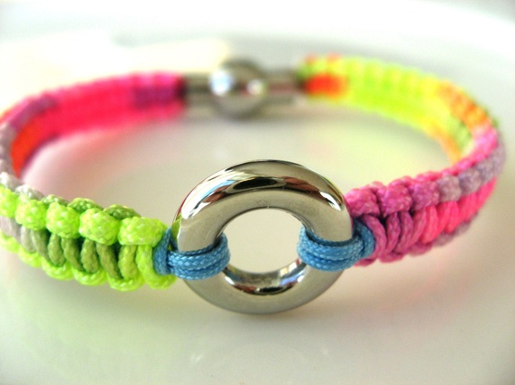 Flerfarget armbånd, str. M - Epla