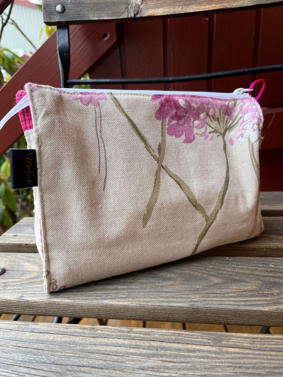 TOALETTMAPPE / SMINKEVESKE - Epla