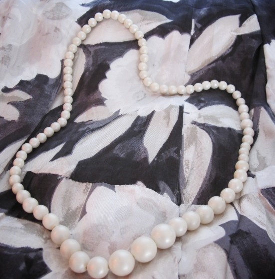 Vintage Perlekjede "Klassiske Hvite Perler" - Epla