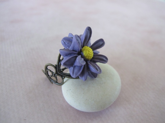 Tre Ringer "Tre Filigranringer med Tre ulike Blomster" - Epla