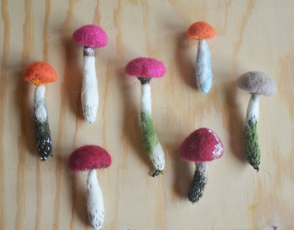 Tovet sopp ornamenter - Epla