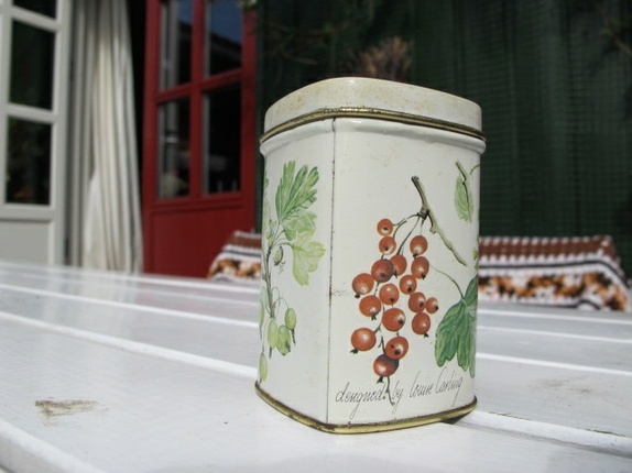 Sjarmerende vintage mini teboks - Epla