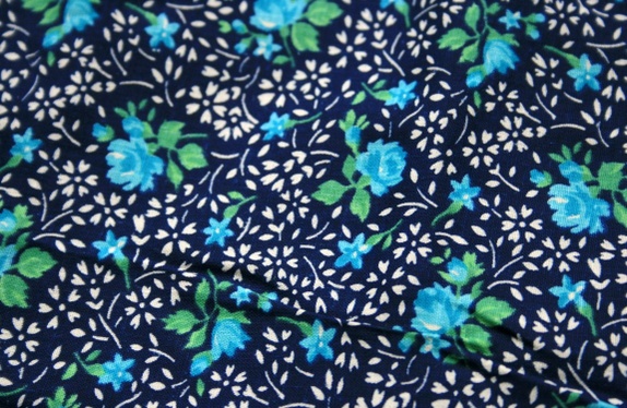 Blomstrete metervare bomull 300x90 cm - Epla