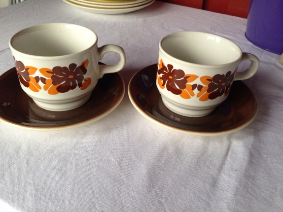 To stk.retro-kaffekopper fra 1976. - Epla