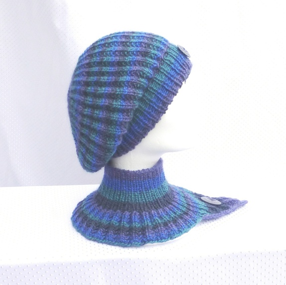 Jubileumssalg 50% - Lue og hals i 100% ull - Epla