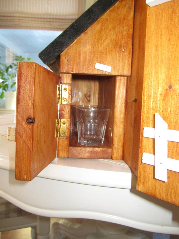 Fuglekasse/barskap - Epla