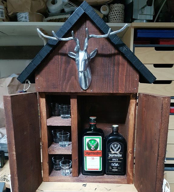 Jakthytte hus bar - Epla