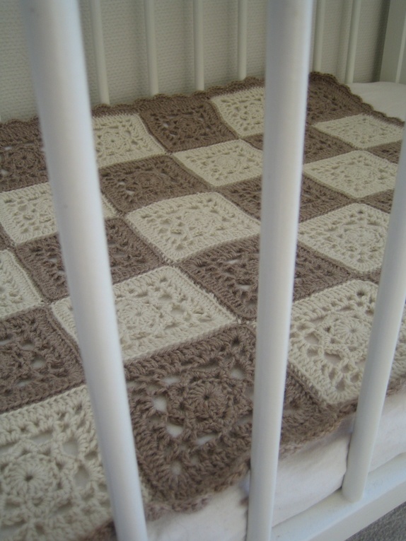 Deilig babyteppe i alpakka (Sponset: Hele kjøpesummen til UNICEF) - Epla