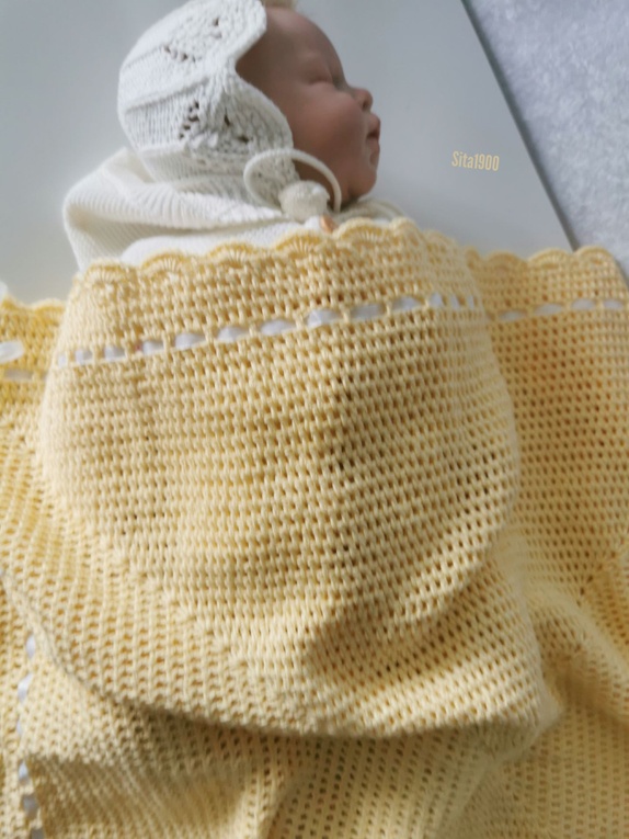 Gult teppe - TILBUD - Epla