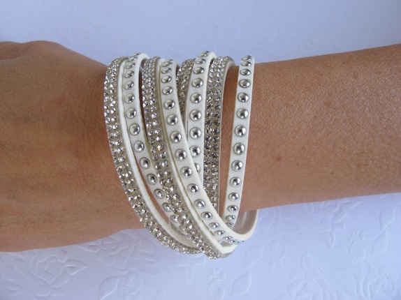 SALG!! Armbånd - Hvitt - Epla