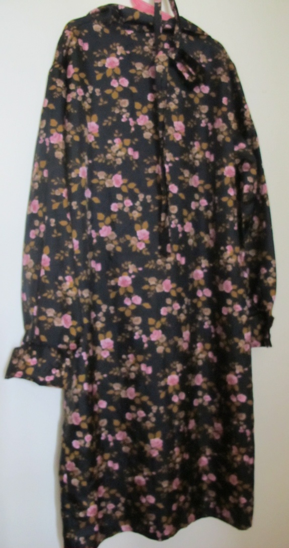 Blomstrete vintagekjole - Epla