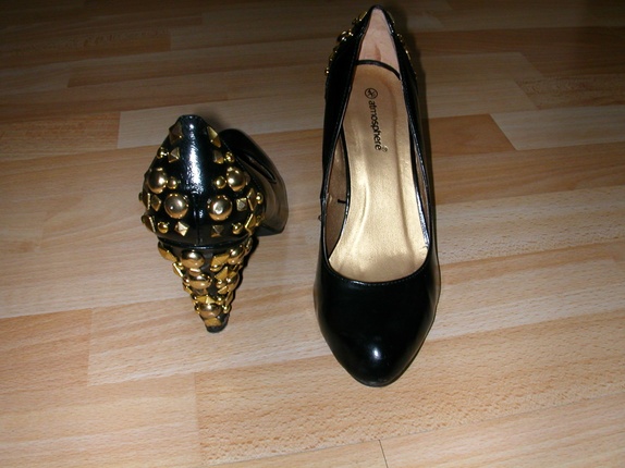 Sorte pumps med gullnagler, str 37 - Epla