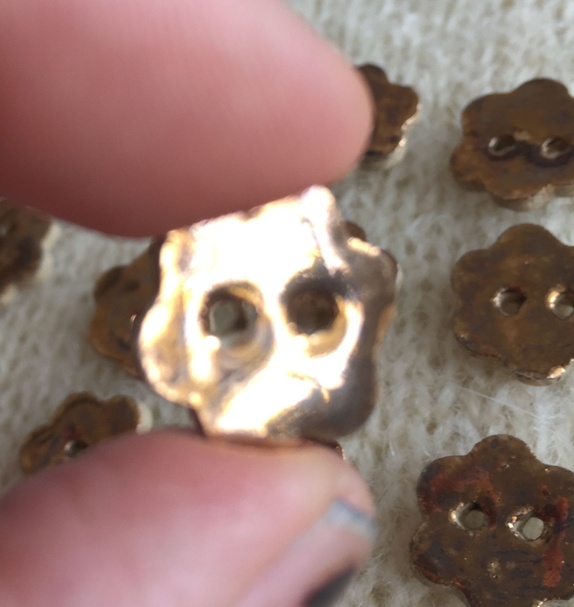 Blomsterknapper med ekte Gull - Epla