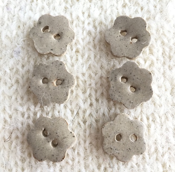 Blomsterknapper natur - Epla