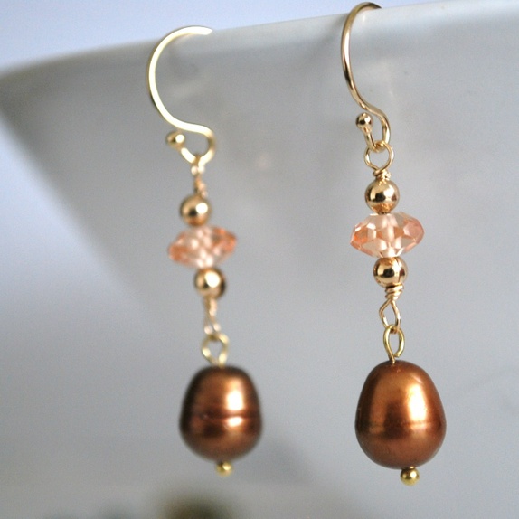 Duse Farger , Ferskvannsperle og Zircon - Epla