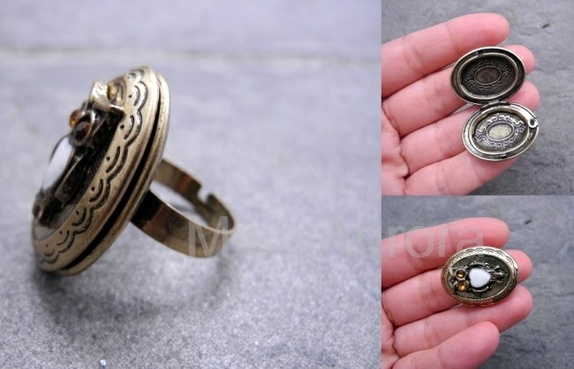 Antiqued Bronze Owl Locket Ring Adjustable White with orange gem eyes - Epla