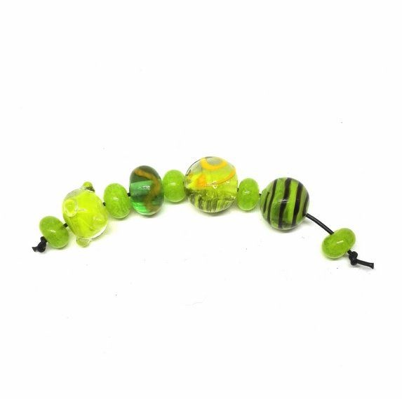 Lysegrønt sett lampworkperler - Epla