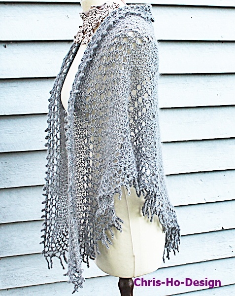 Florlett sjal i grått og sølv. - Epla