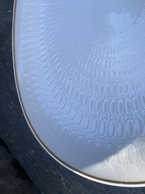 Romance fra Rosenthal, avlangt serveringsfat - Epla