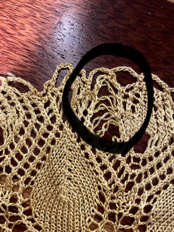 Vintage, strikket rund duk - Epla