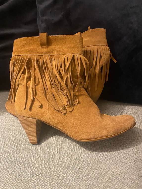 Bullboxer støvletter med hæl og frynser, Str 38 - Epla