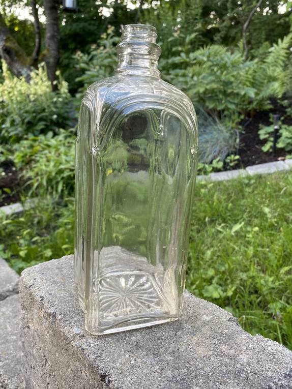 * Dekorativ gammel barnengen glassflaske - Epla