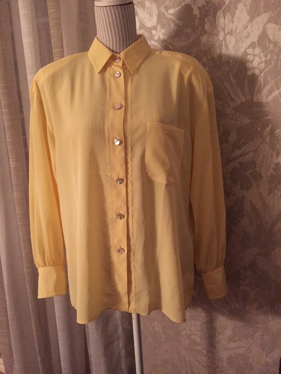 Lekker, gul bluse, str. 42/44 - Epla