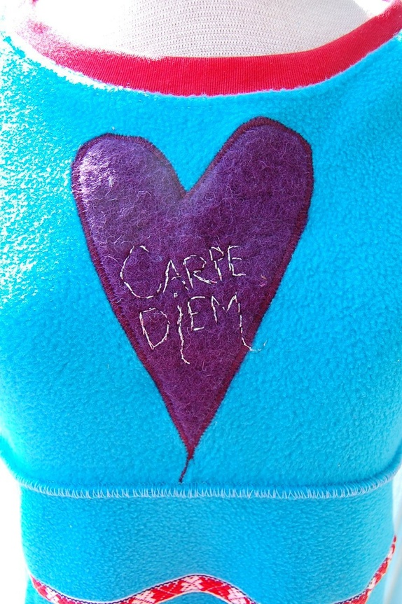 Hjertekjole i turkis fleece! - Epla