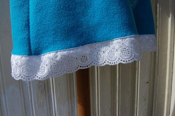 Hjertekjole i turkis fleece! - Epla