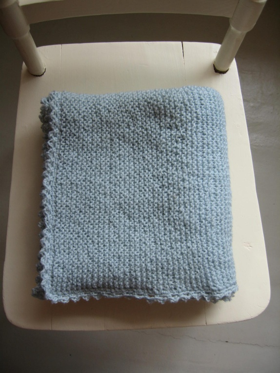 Rillestrikket babyteppe/vognteppe - Epla