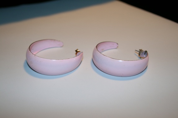 Salg! Rosa øreringer fra 80-tallet - Epla