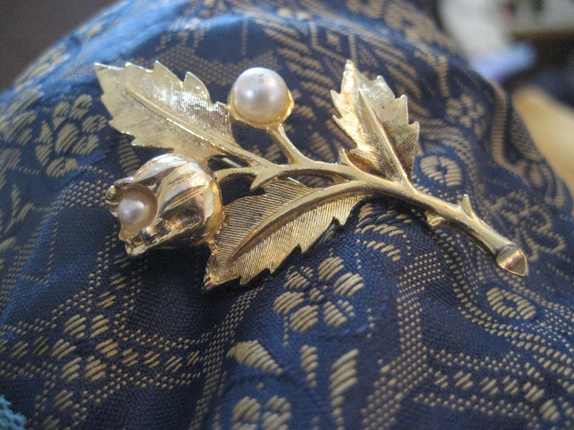 "Pearls&Leafs" Vintage-brosje - Epla