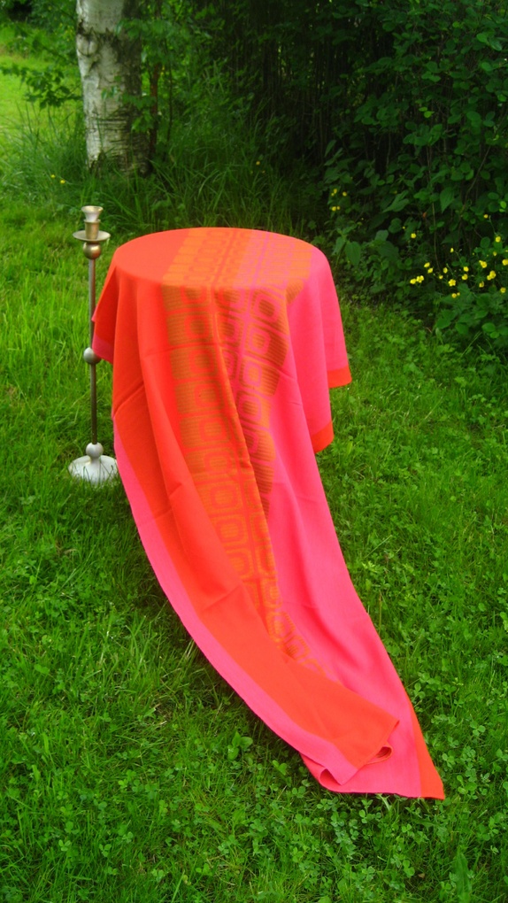 "RosaPrinsesse I Orange" vintage duk - Epla