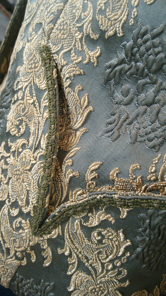 TailorMadeBrokade (str. 40) - Epla