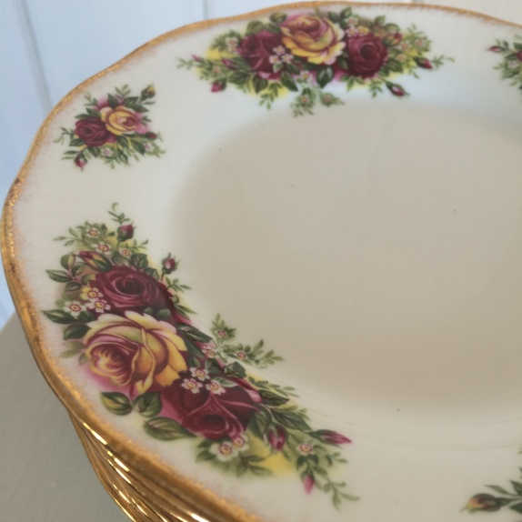 "Elizabethan" Asjetter - Epla