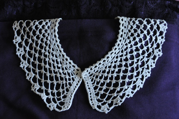 Håndheklet løs krage - Epla