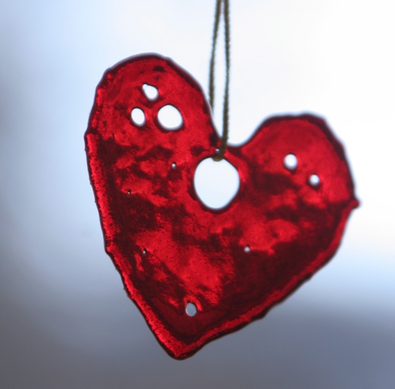 Lite hjerte i glass, mørk rød - Epla