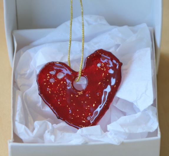 Lite hjerte i glass, mørk rød - Epla